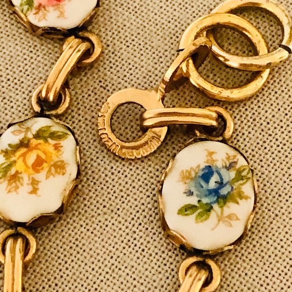 Winard | Jewelry | Vintage Signed Victorian Porcelain Rose Bracelet ...